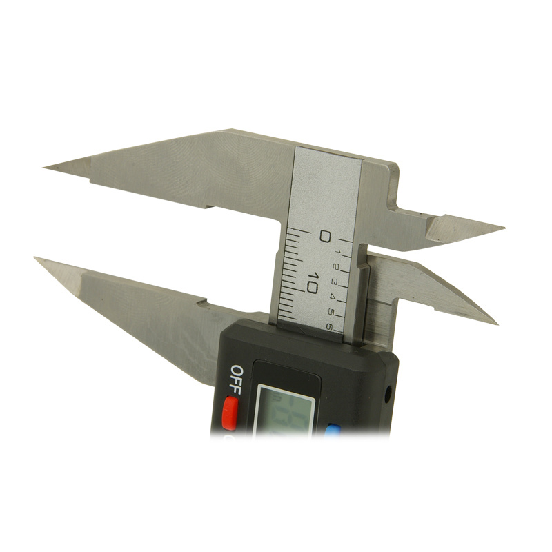 200mm Digital Calipers with Fine Pointed Jaws